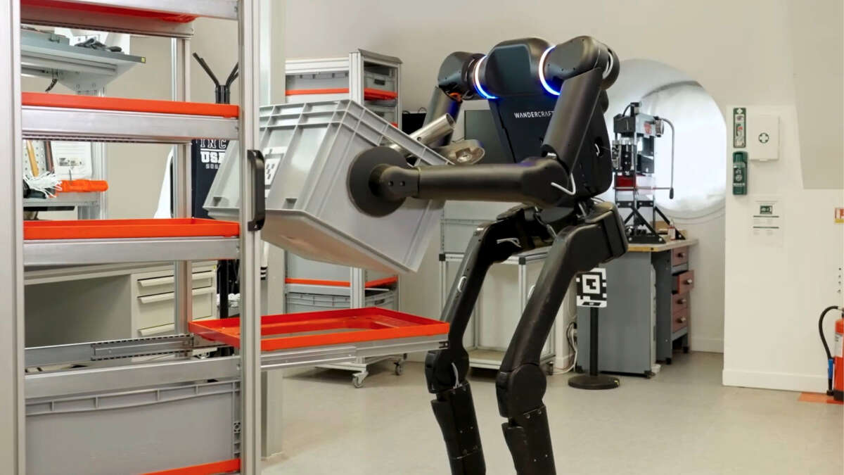 I robot umanoidi sbarcano a Benevento. Sapa sigla un accordo da 650 ...